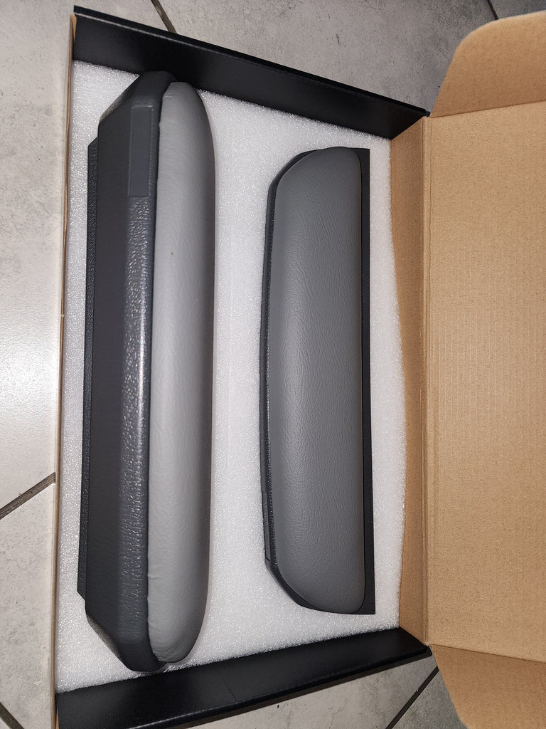 Land Cruiser 79 Rear Arm Rests GREY – Econo Lift Suspensions