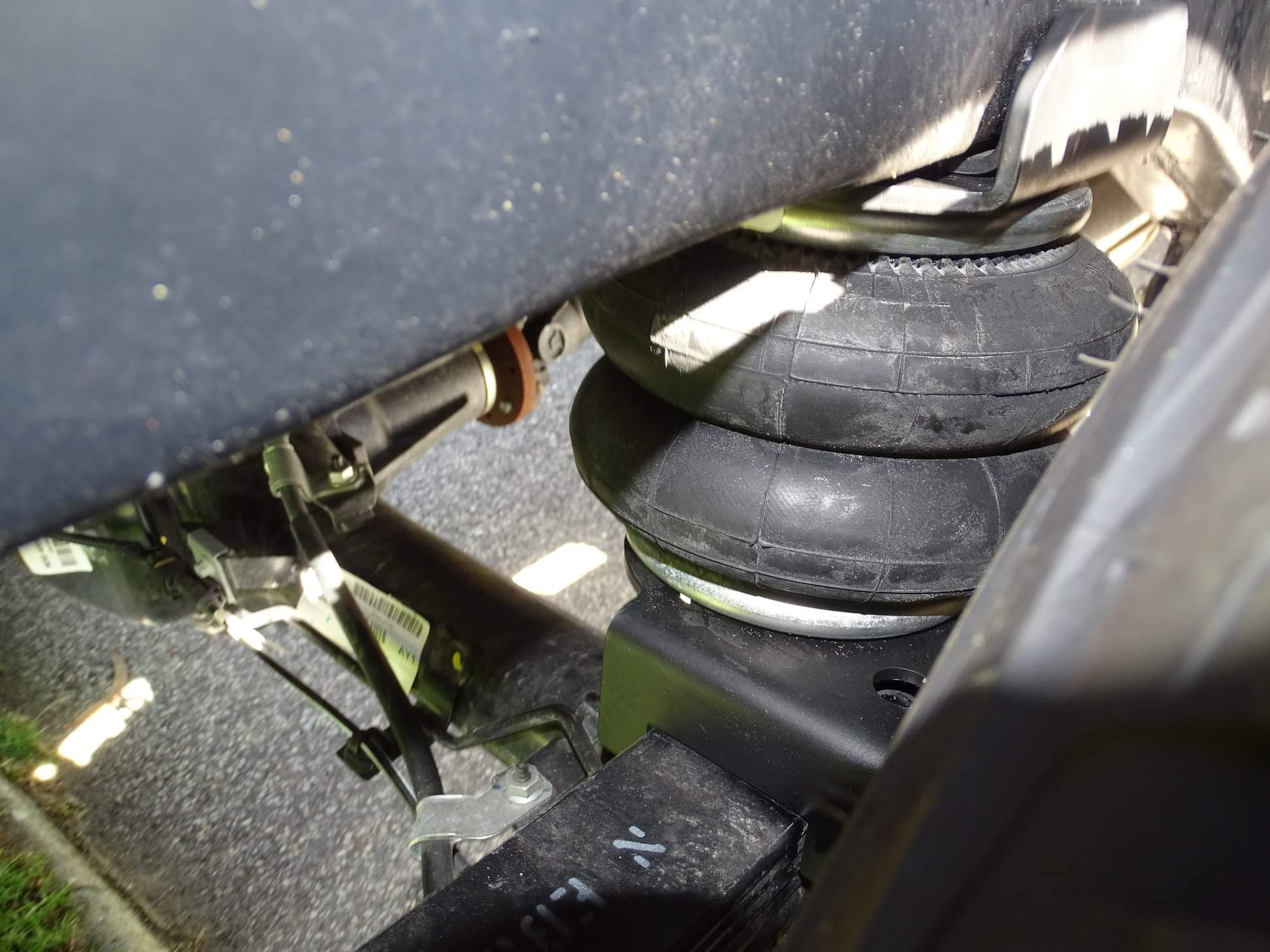 Ford Ranger T6 2012 to 2023 Rear Air Helper Spring Kit – Econo Lift ...